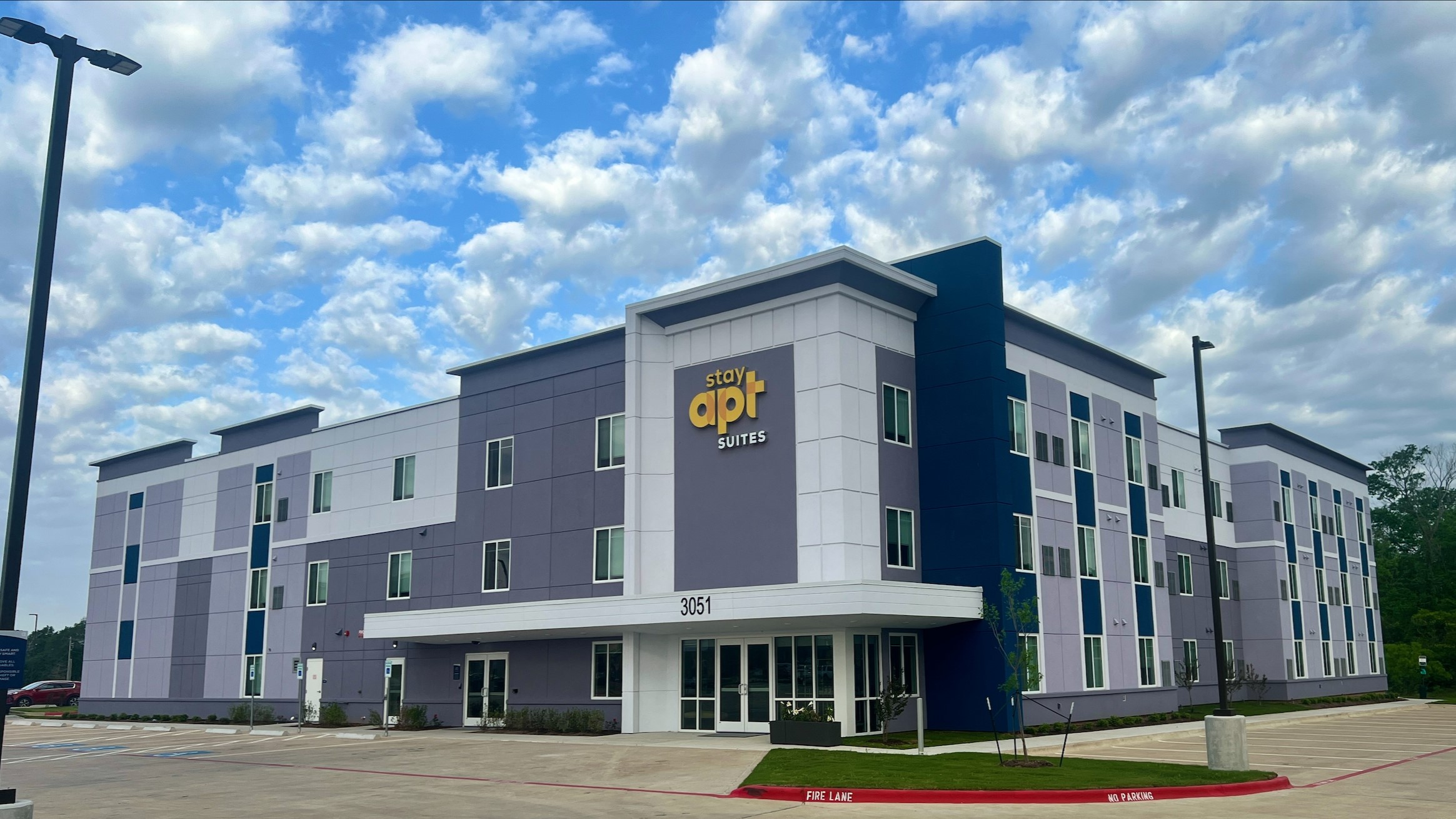 stayAPT Suites Opens New Apartment-Style Hotel in College Station, TX ...